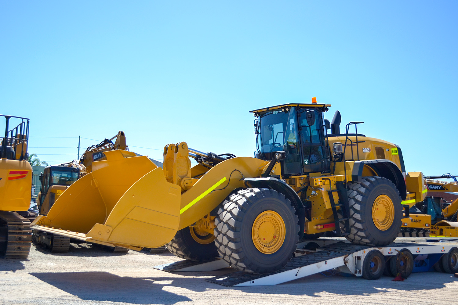 LOAD 'EM UP! | Brooks Hire