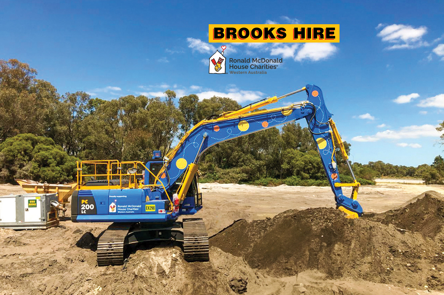 BIG BLUE DIGGER FOR HIRE! | Brooks Hire