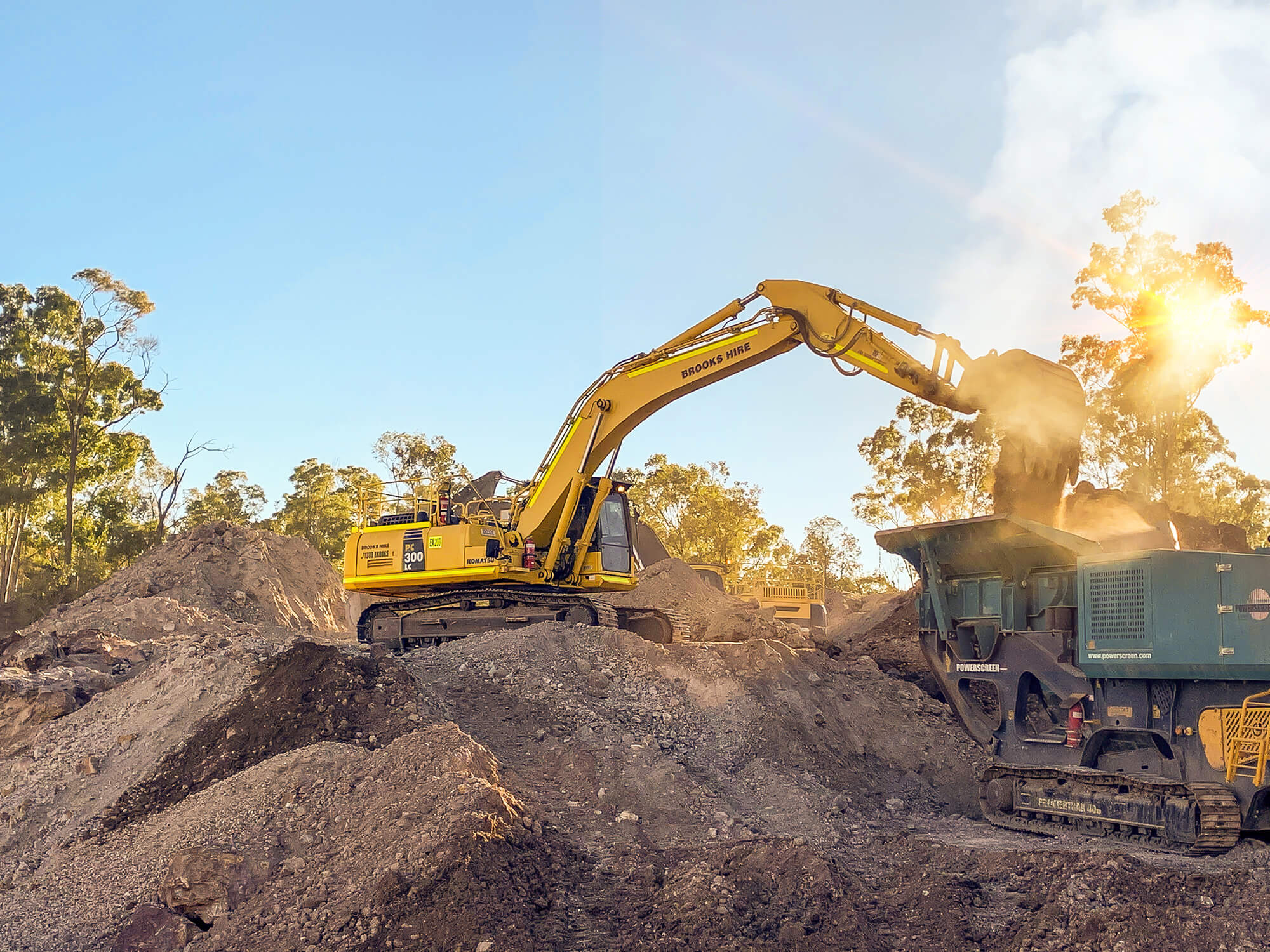 DIGGING IN THE SUNSHINE STATE! | Brooks Hire