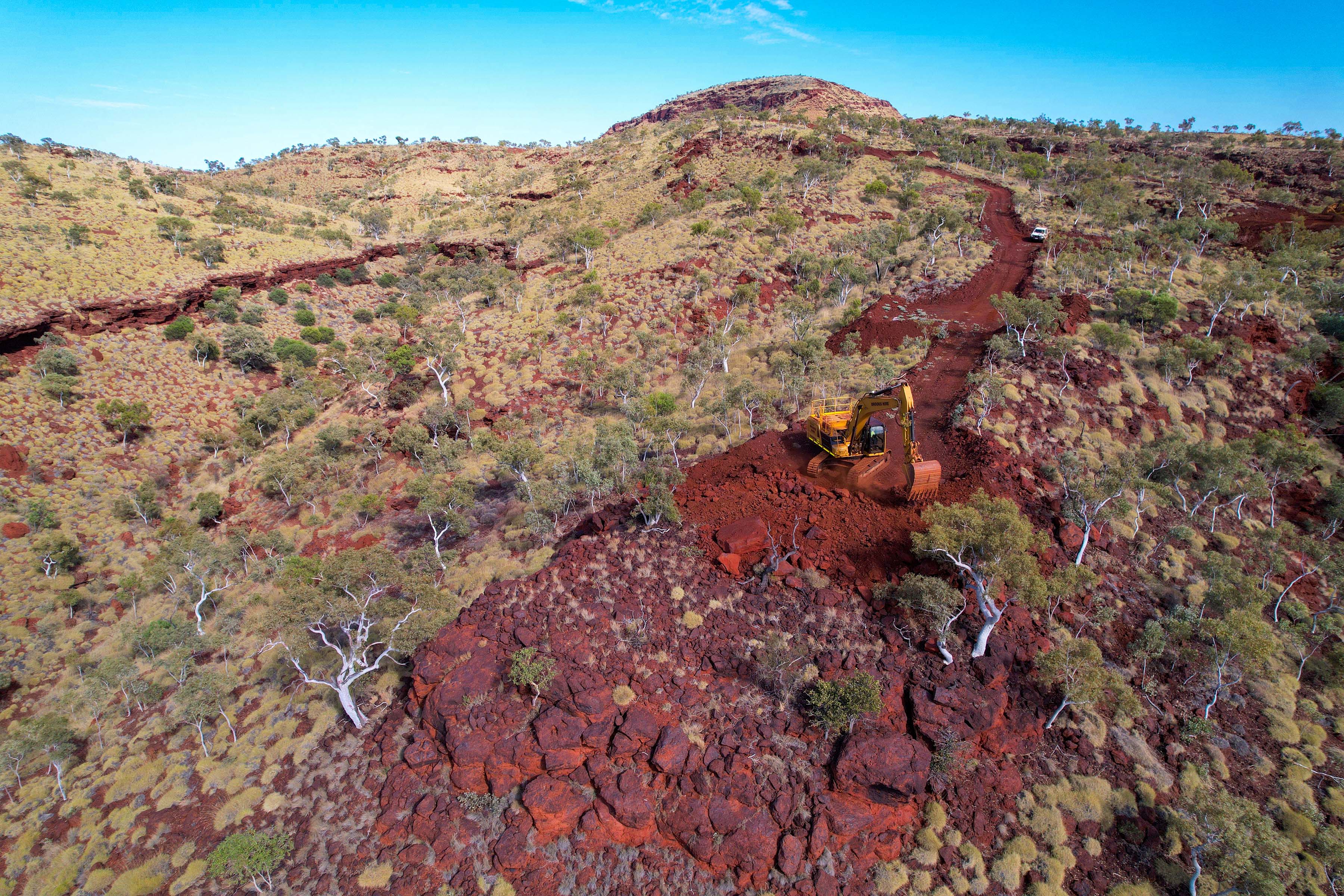KUMINA MINE! | Brooks Hire